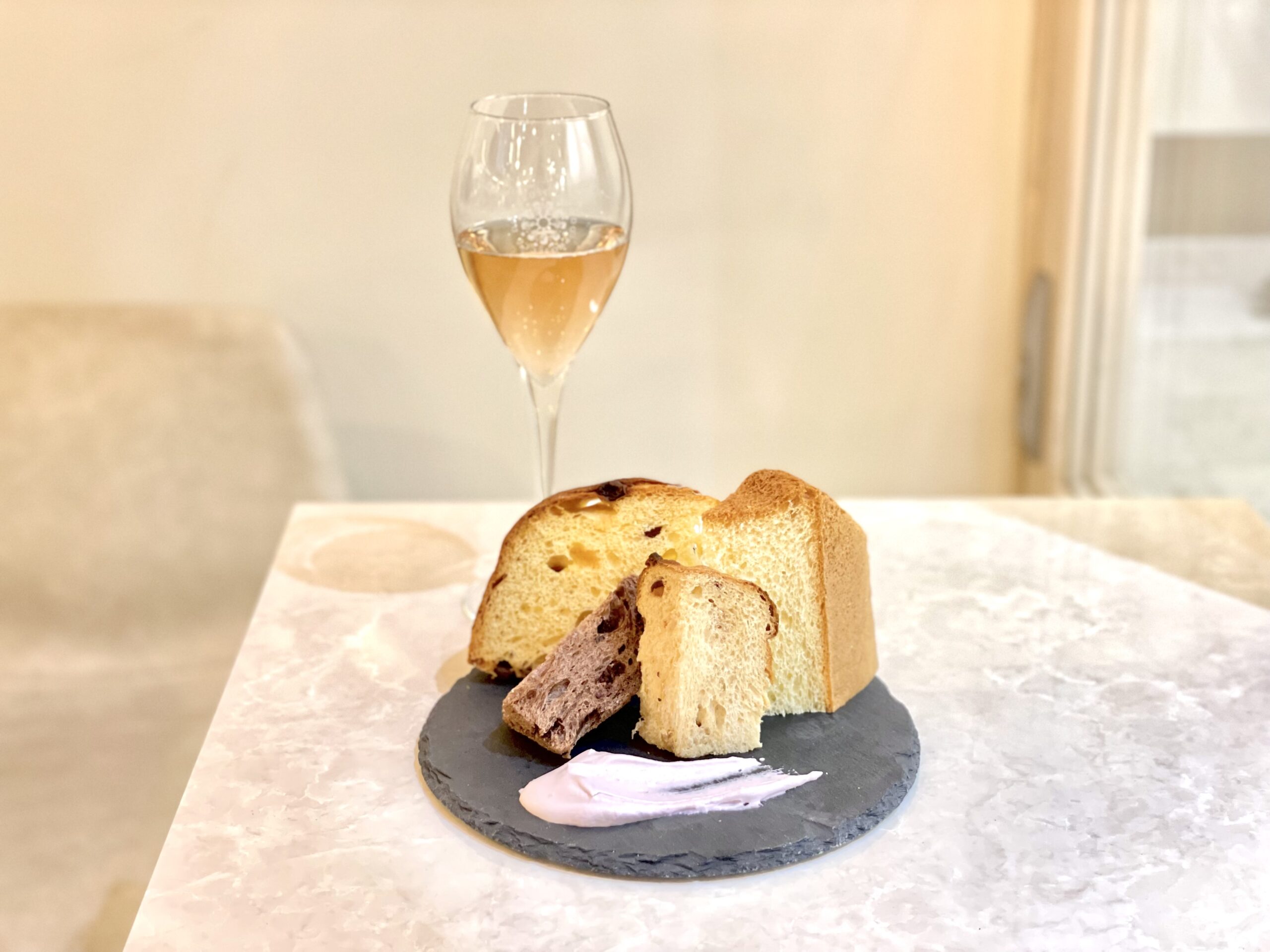 パネットーネ4種プレート ＆ プロセッコ – 【公式】マルティノッティ プロセッコ バー＆カフェ | MARTINOTTI Prosecco ...